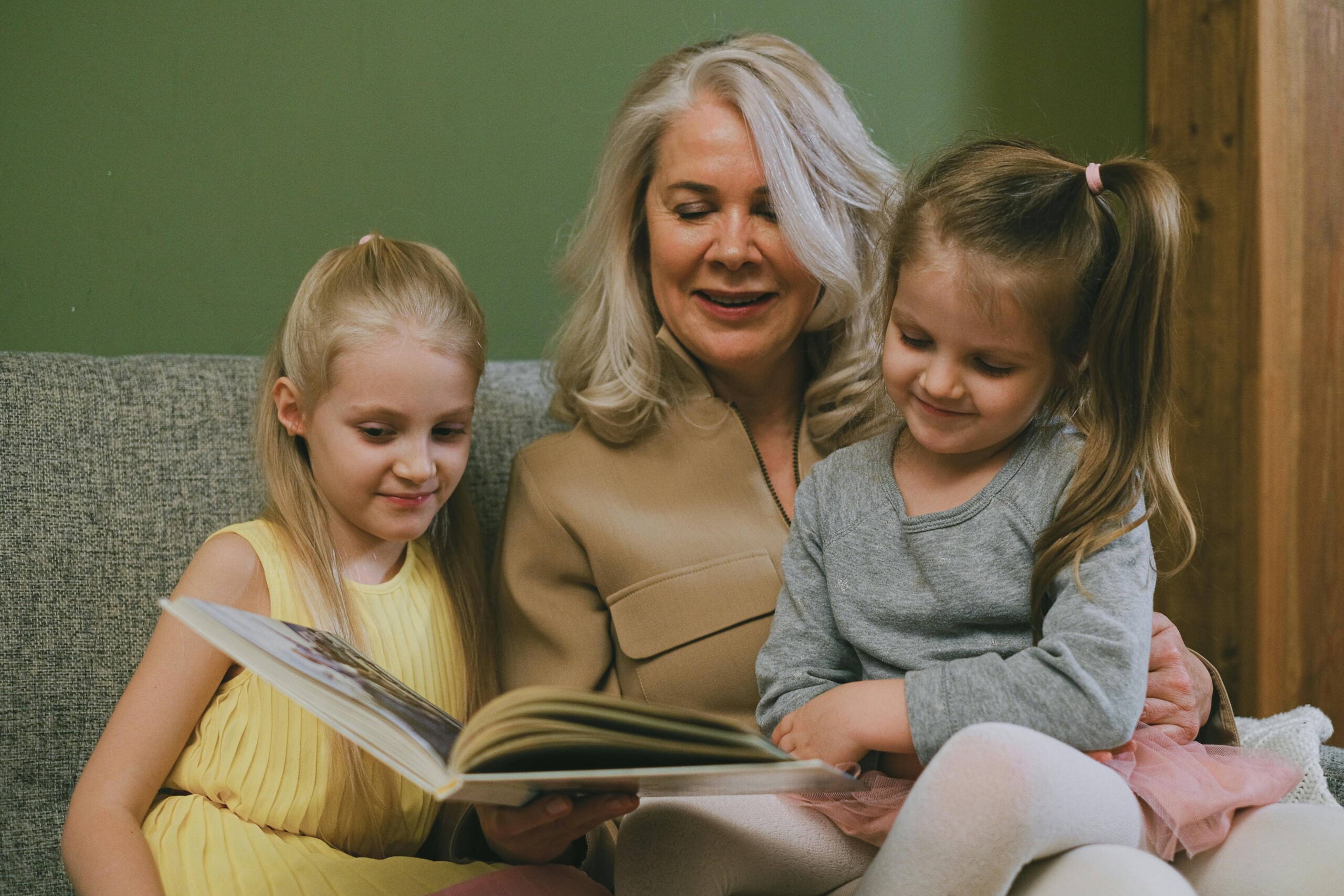 Start a “Grand” Book Club - Grandparents for Vaccines